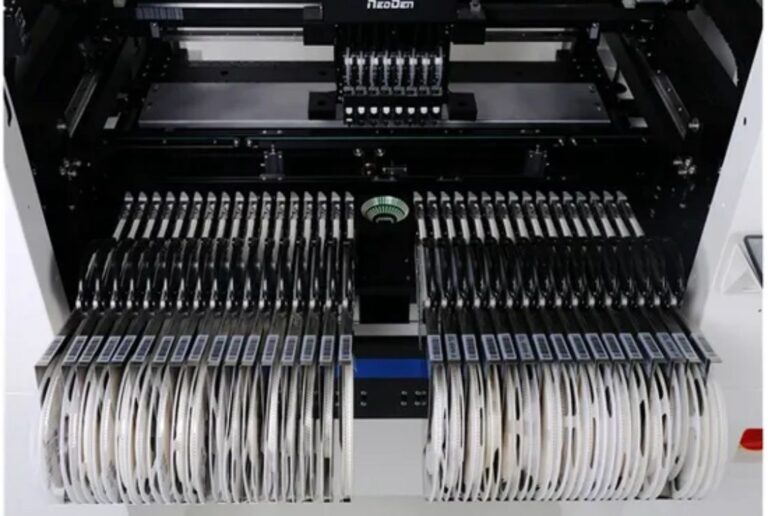 Why 8mm SMD Reels Dominate SMT Manufacturing